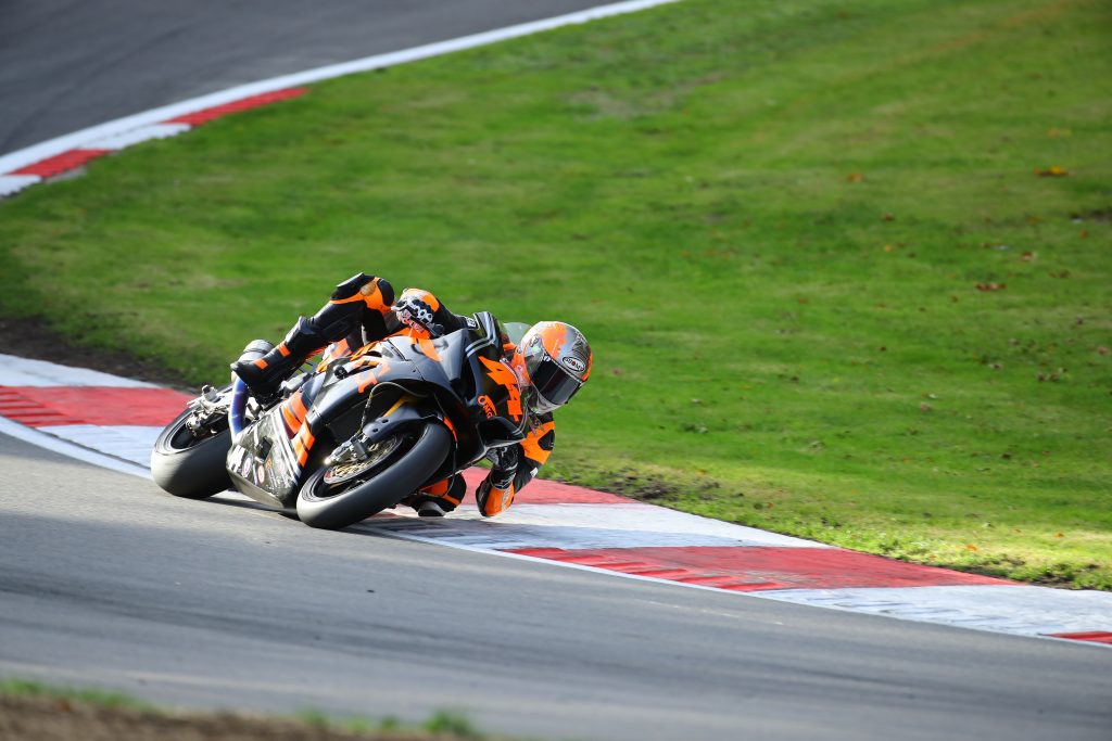 BSB: Rea remains with OMG Racing Suzuki for title charge - Motorsport Radio